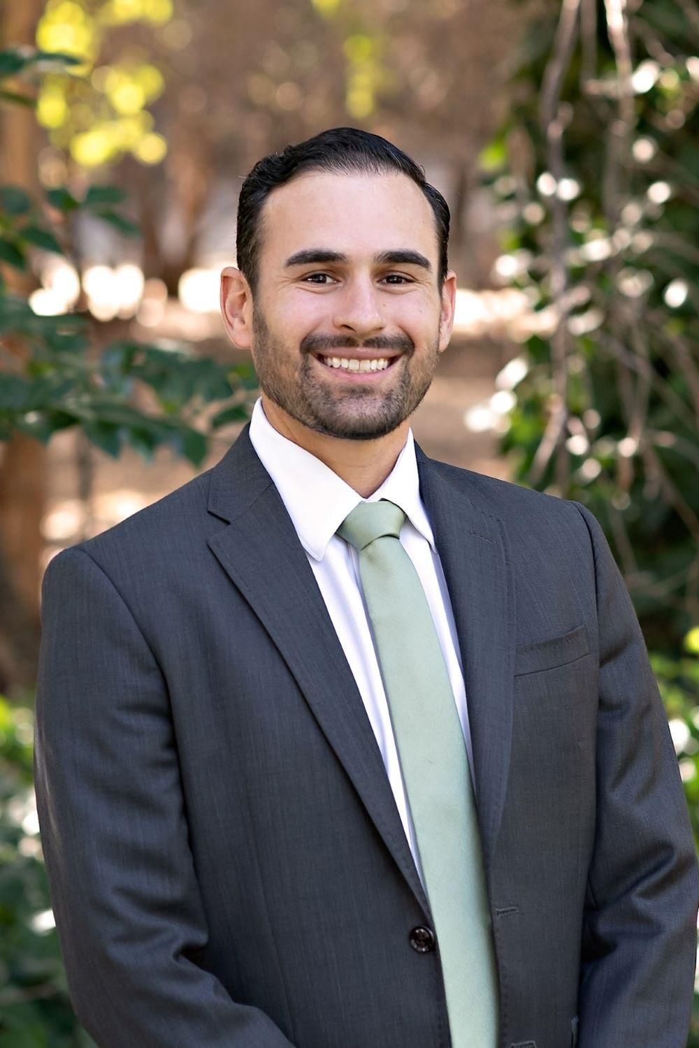 Zach Paul, Principal Advisor